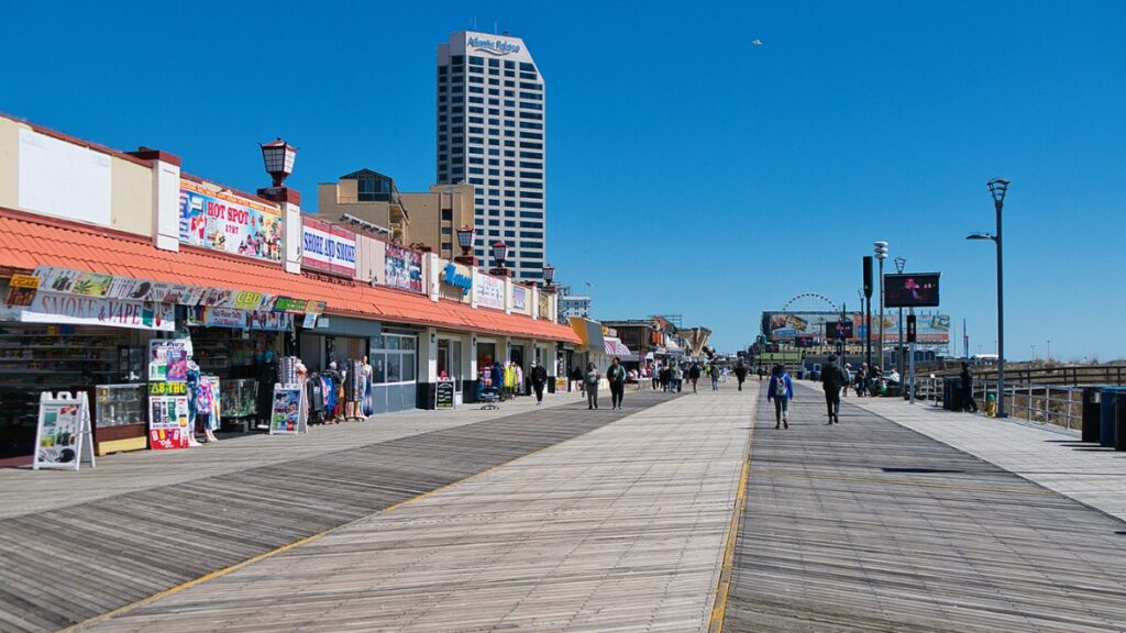 Your Guide to the Atlantic City Boardwalk