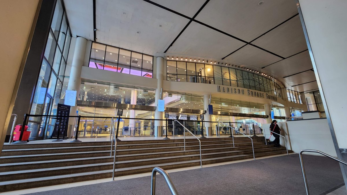 Inside Madison Square Garden - Travel Diaries from New York